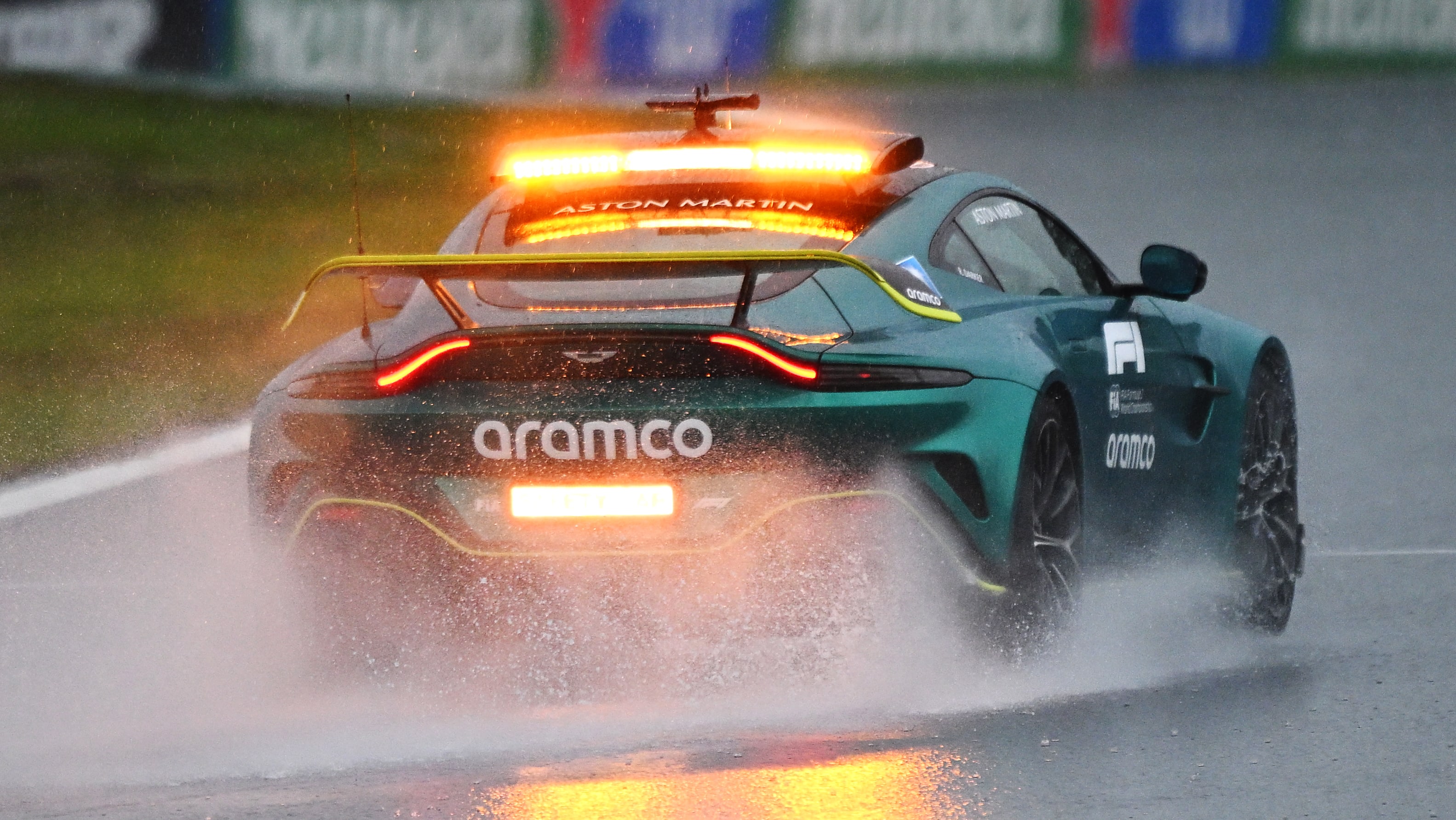 LIVE COVERAGE: Follow all the action from qualifying for the Sao Paulo Grand Prix | Formula 1®