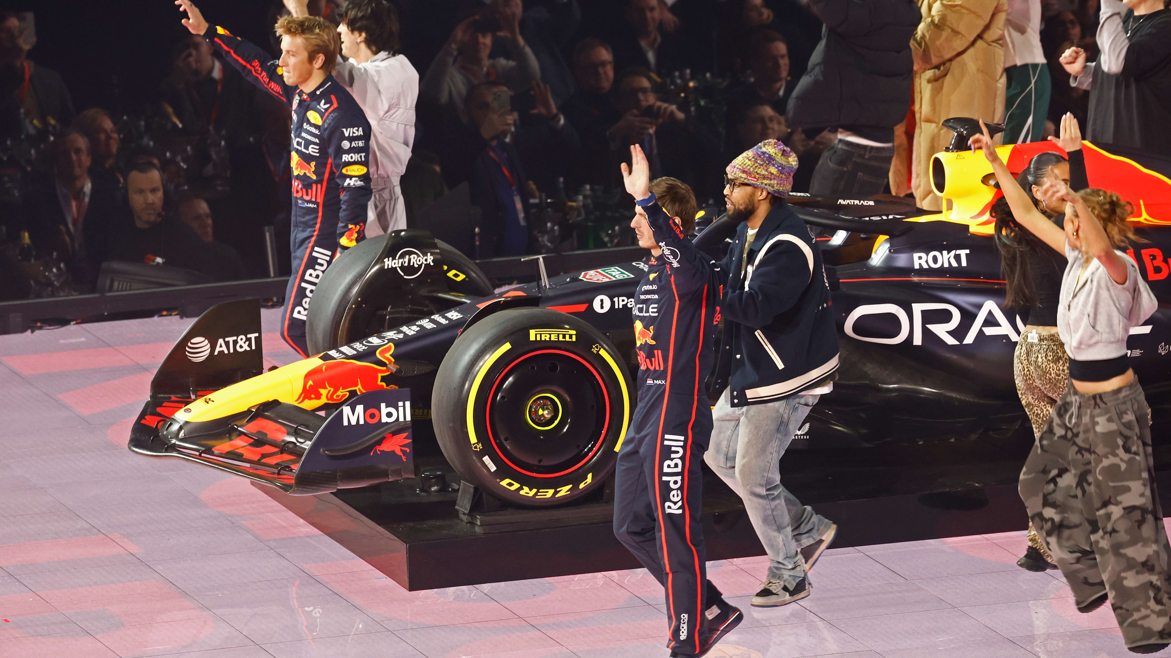 WATCH: Red Bull reveal their 2025 car livery in spectacular style during F1 75 Live | Formula 1®