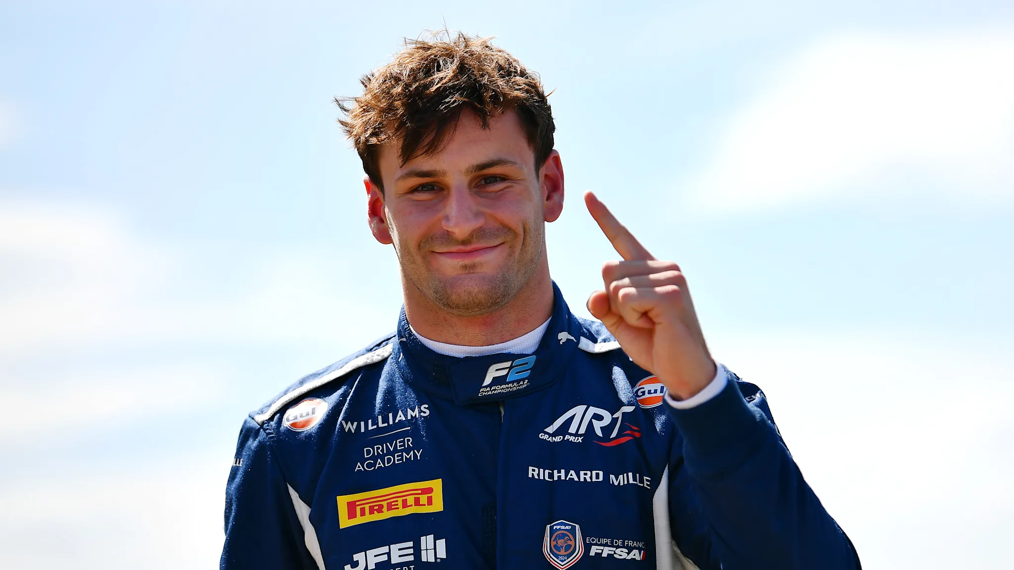 F2: Victor Martins outduels Alex Dunne to take pole position at Silverstone