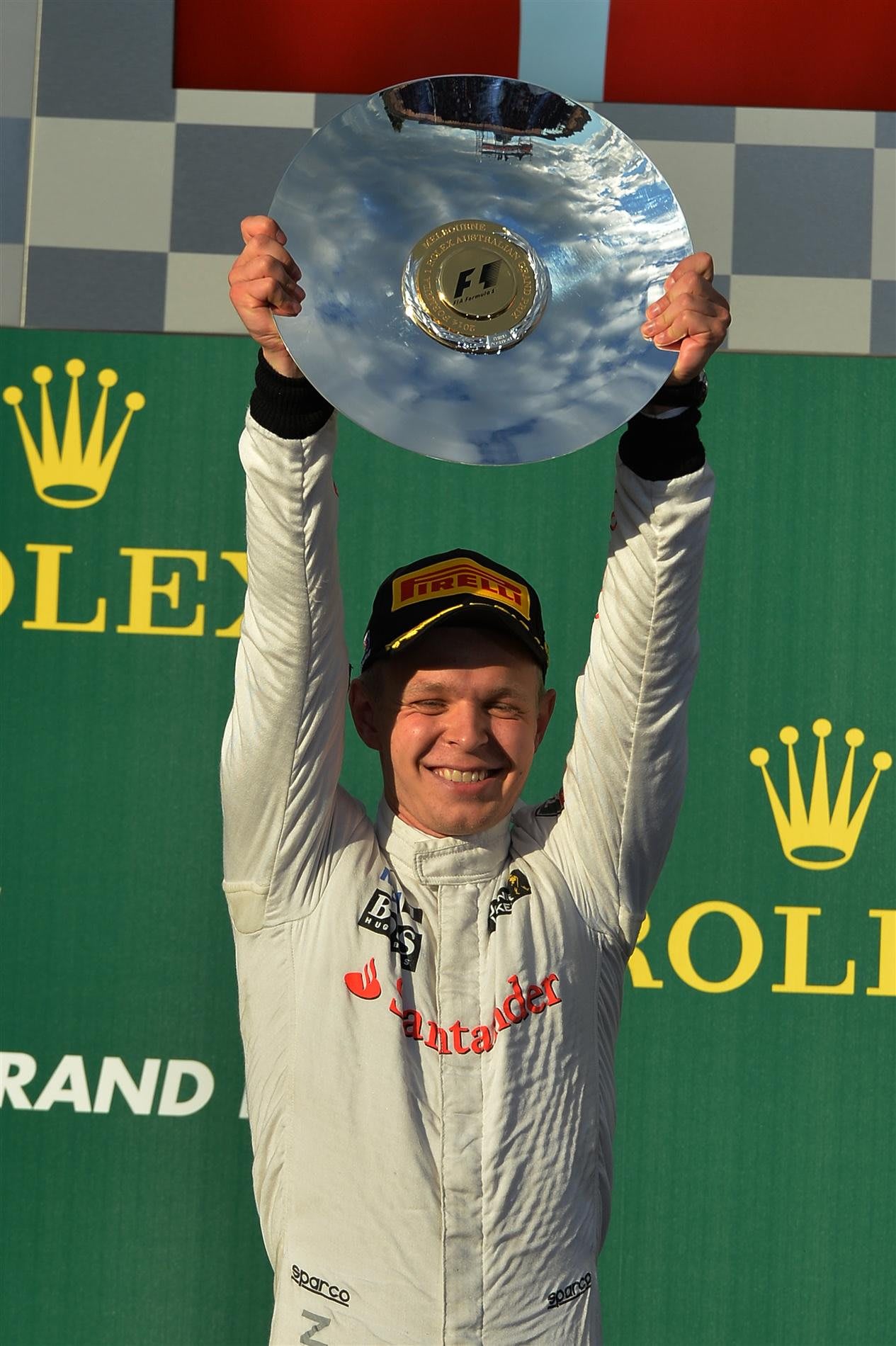 Rookies shine on record-breaking F1 debuts